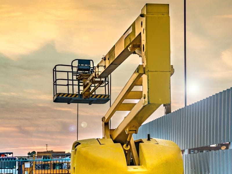 Tipos de Plataforma Elevatória: Escolhendo o Modelo Ideal